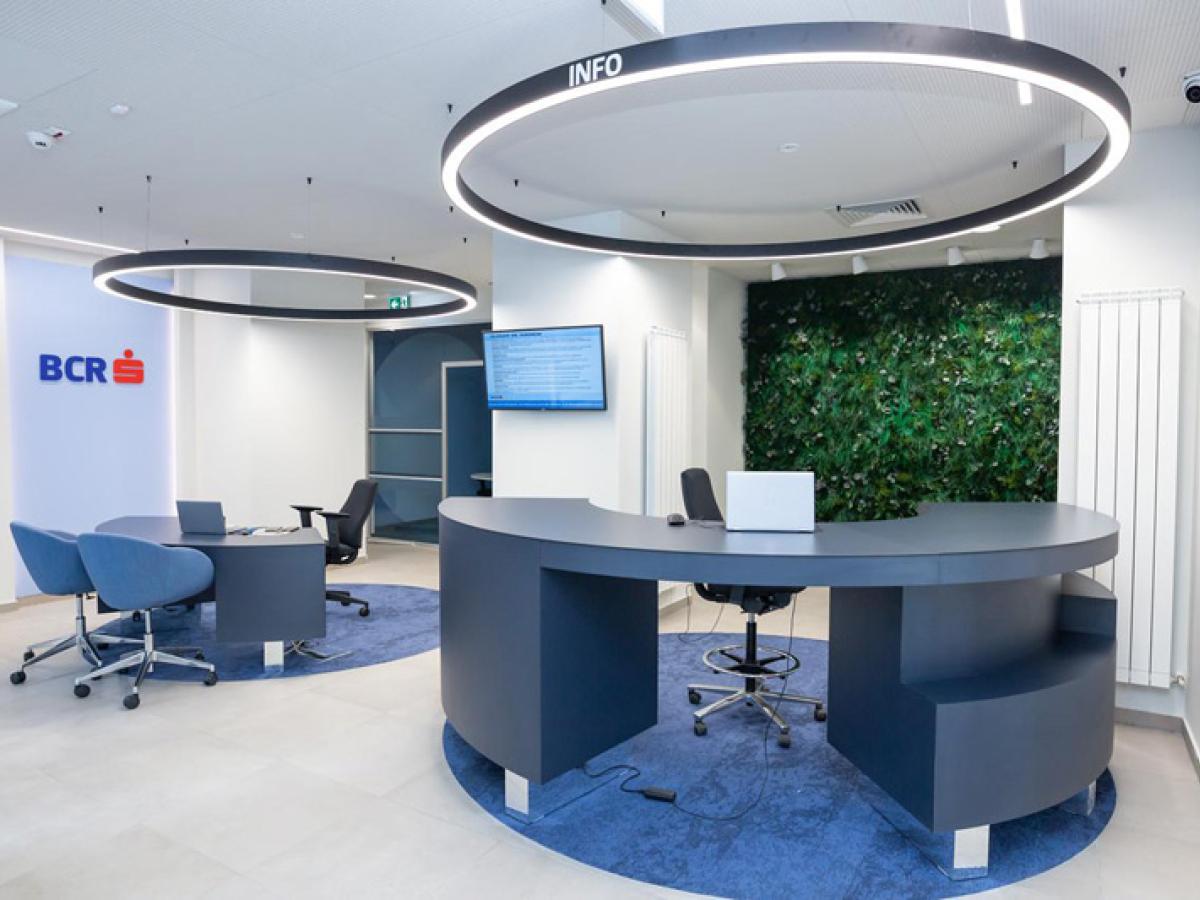 Banca Comercială Română deschide la Brăila prima unitate pe modelul centrelor de dialog ...