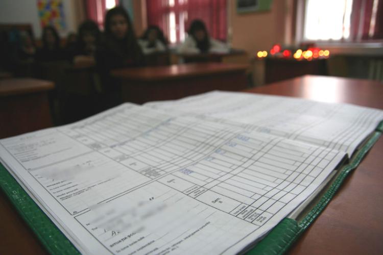 Burse de merit pentru note mici | Obiectiv Vocea Brailei