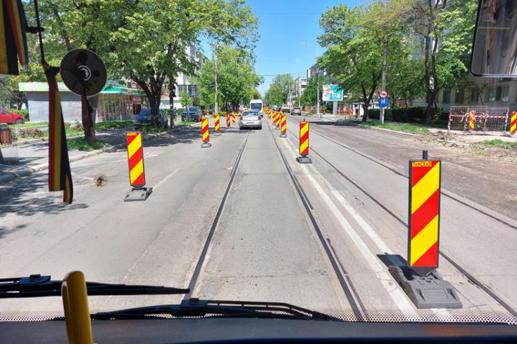 Șantierul de pe Calea Galați avansează. De câteva zile, au început lucrările și pe carosabil ...