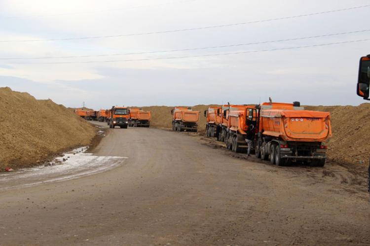 Furnicar de utilaje pe șantierul Drumului Expres Brăila - Galați | Obiectiv Vocea Brailei