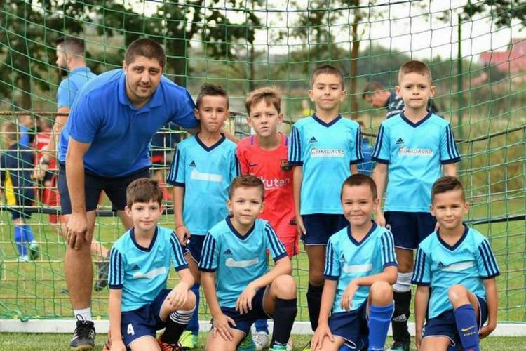 Kinder a câştigat turneul amical de fotbal “Bubu Junior Cup” | Obiectiv ...