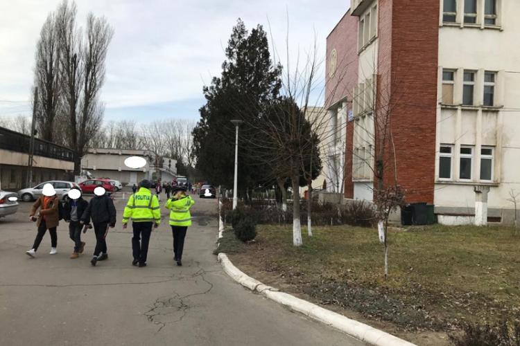 Acțiuni în școli pentru prevenirea absenteismului școlar | Obiectiv ...