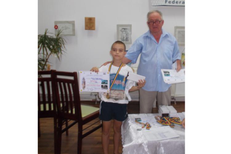 Cosmin Teodor Nedelcu, locul întâi la secţiunea sportivi cu ELO sub ...