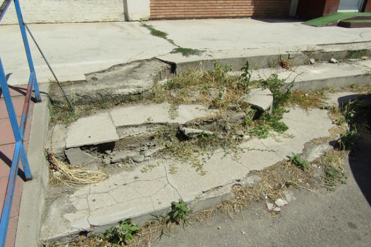 Trepte de rupt picioarele | Obiectiv Vocea Brailei