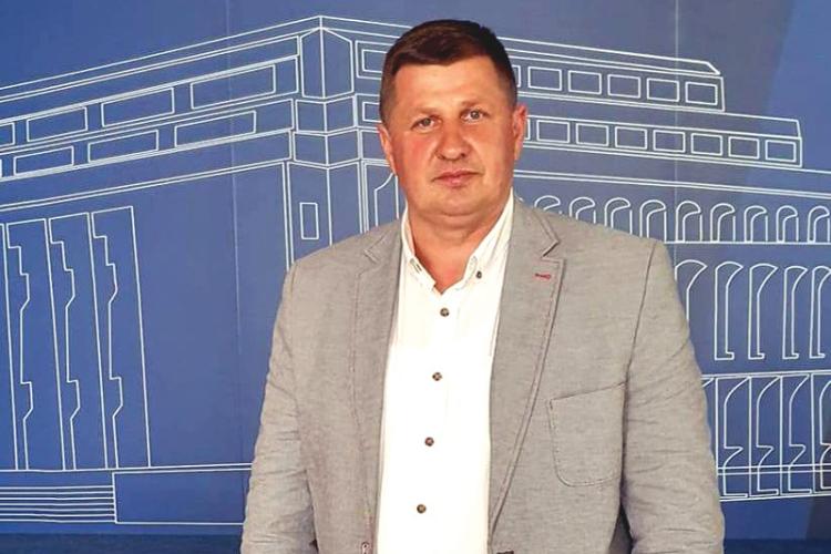 Crăciun cu scandal. Cine-i victima? Primarul din Frecăței sau fosta ...