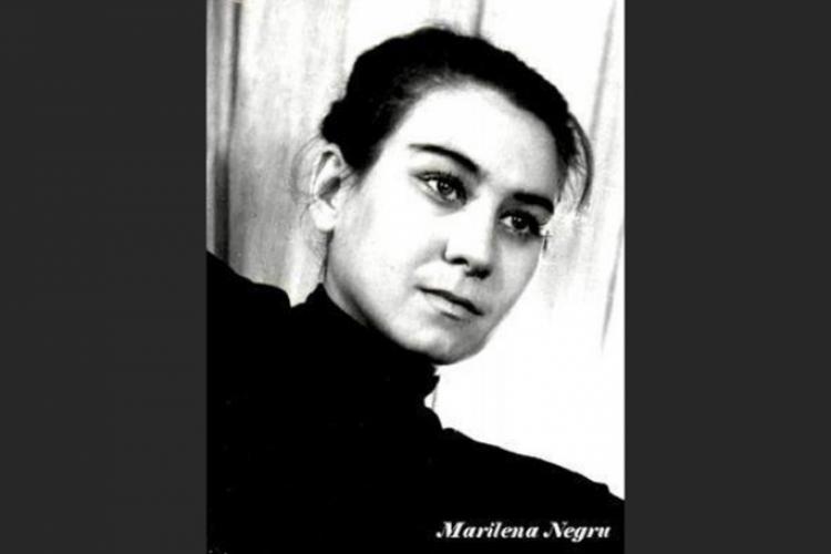 MARILENA NEGRU, actriţă a Teatrului „Maria Filotti” din Brăila, a ...