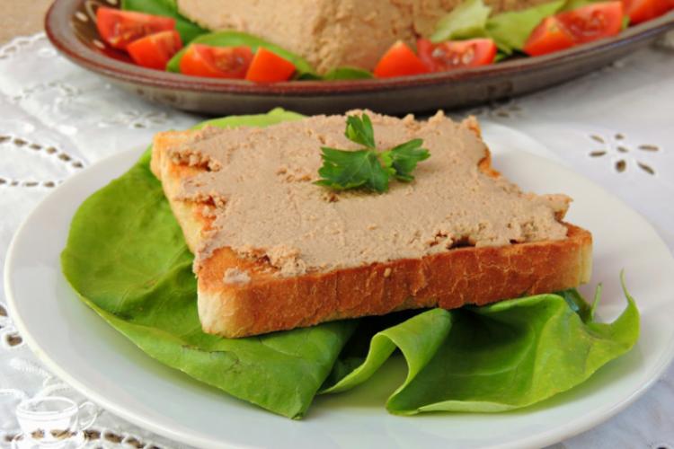 Pateul de post, o bombă pentru sănătate cu mulţi aditivi alimentari şi ...