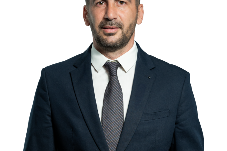 RÂMNICELU – CANDIDAT MOCANU DRAGOȘ: ”De-a lungul a 15 ani, ca profesor ...