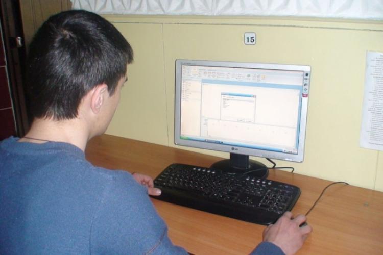 Se caută operatori de calculator pentru birourile electorale | Obiectiv ...
